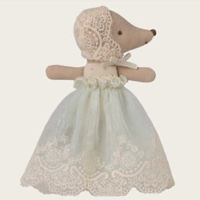 Baby mouse in gown - mint – Raindrops on Roses - St Albans